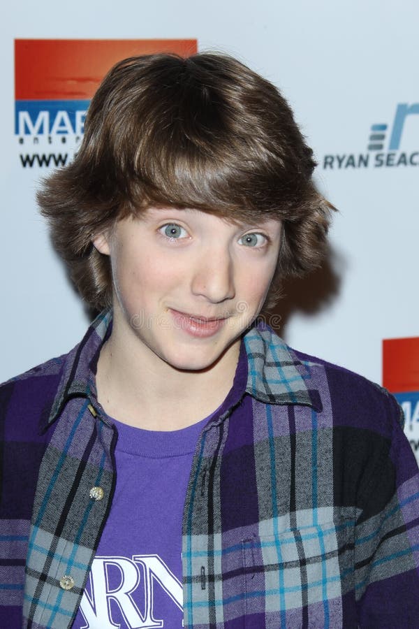 Jake Short editorial image. Image of rebel, short, arrives - 23456085