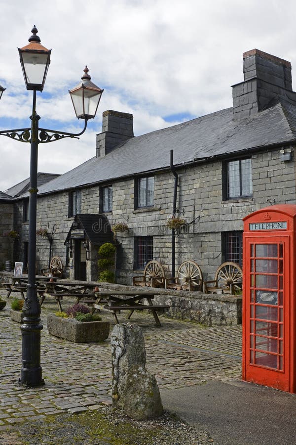Jamaica Inn, Cornwall, England Editorial Photo - Image of courtyard ...