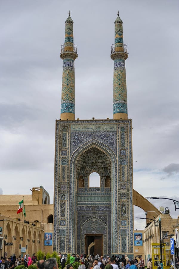 Jameh Mosque of Yazd in Iran Editorial Stock Photo - Image of gate ...