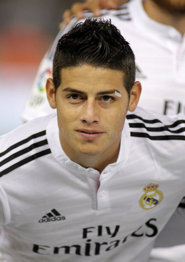 James Rodriguez De Real Madrid Image stock éditorial - Image du cuvette ...