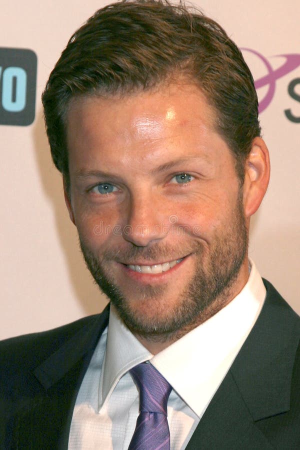 Jamie Bamber editorial stock image. Image of july, hilton - 27157409