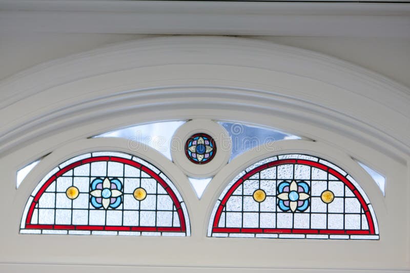 Circle Top Shaped Window with Elegant Patterned Stained Glass. 13 Jan ...