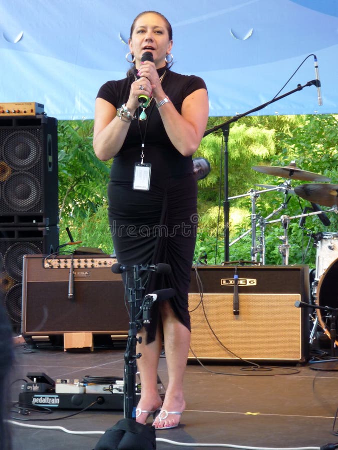 Janie Hendrix editorial photo. Image of events, earth - 15525361