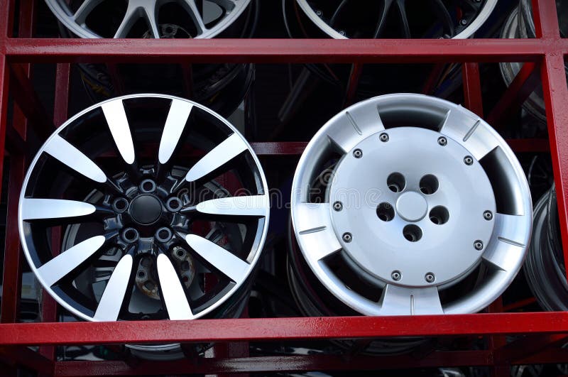 Jante En Aluminium De Roue De Voiture Image stock - Image du conception ...