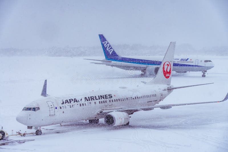 JAL (JAPAN-FLUGLINIE redaktionelles bild. Bild von japan - 62866940