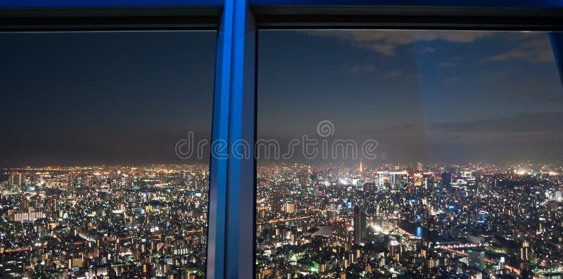 Tokyo Window Washers editorial photo. Image of maintenance - 11898551