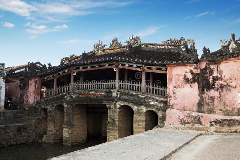 Japanese bridge pagoda stock image. Image of unesco, traditional - 12452405