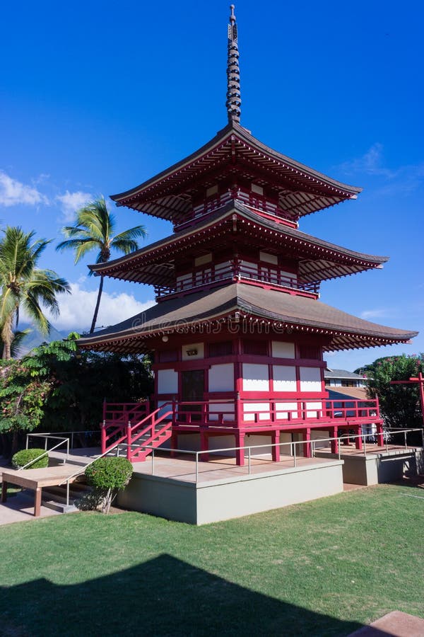 Japanese building in Maui stock image. Image of temple - 28290147