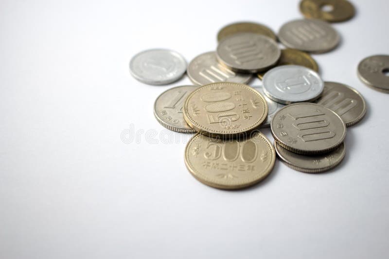 Japanese coins stock image. Image of bank, silver, pile - 81825079