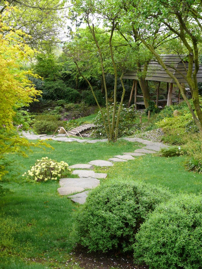 Garden path stock image. Image of walkway, greenery, shrubs - 14801531
