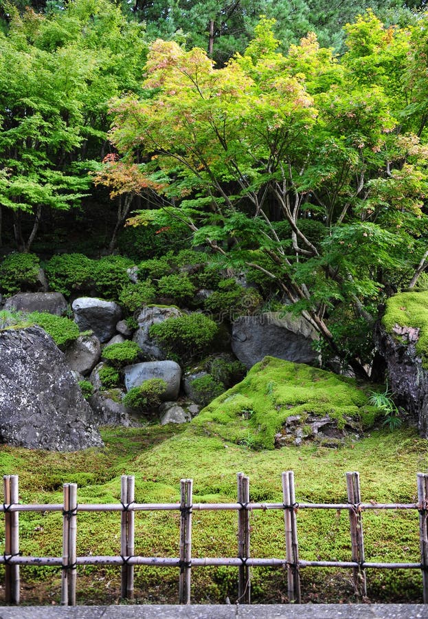 Japanese Garden stock image. Image of east, gardening - 40371285