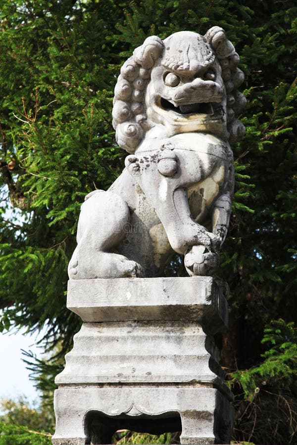 Japanese lion statue stock photo. Image of decorative - 89257402