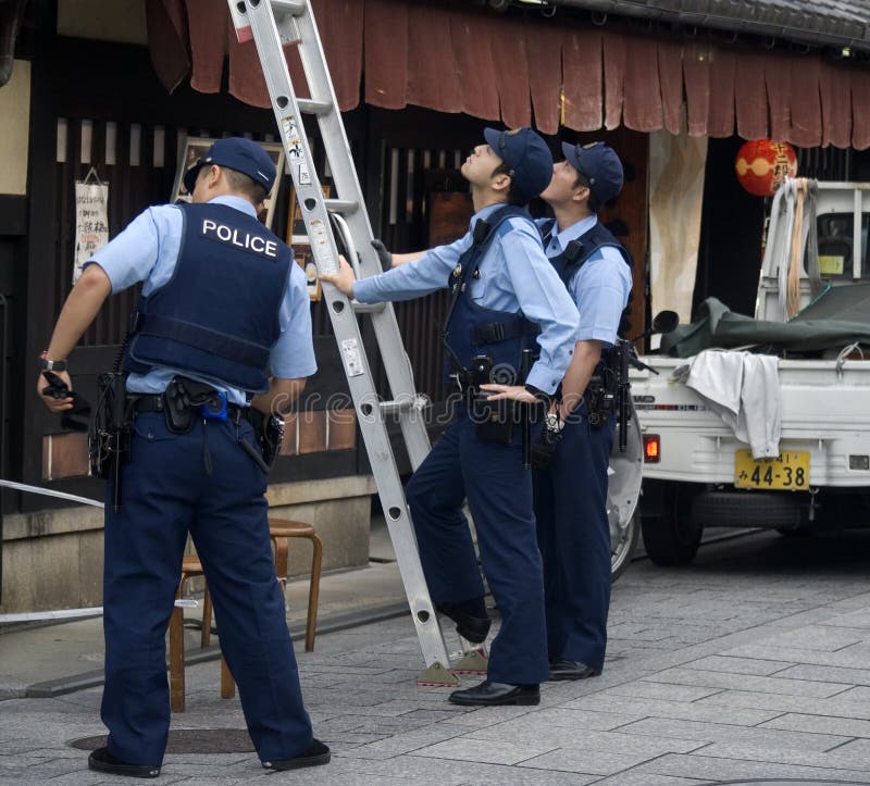 Japanese policeman editorial stock photo. Image of kyoto - 25473688