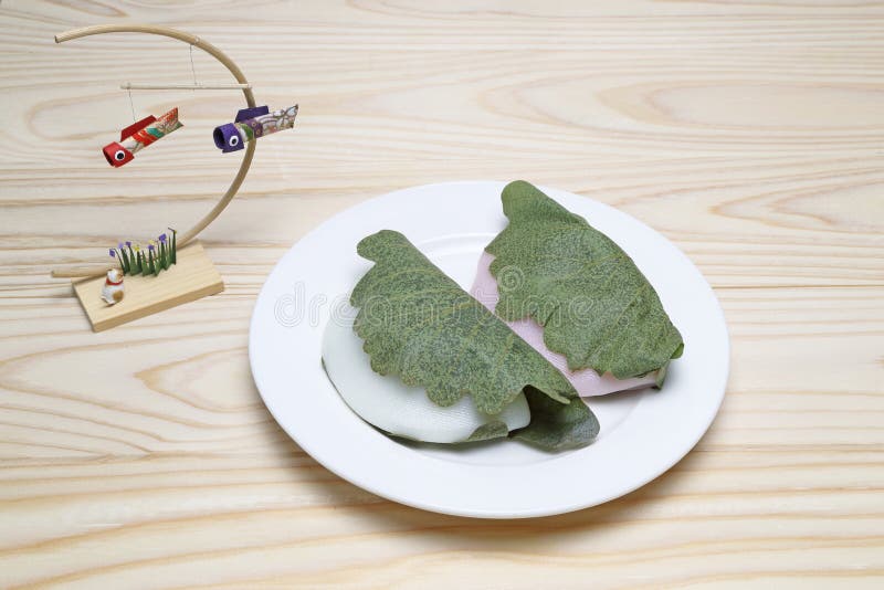 Japanese Rice Cake Wrapped in Leaves Stock Image - Image of dessert ...