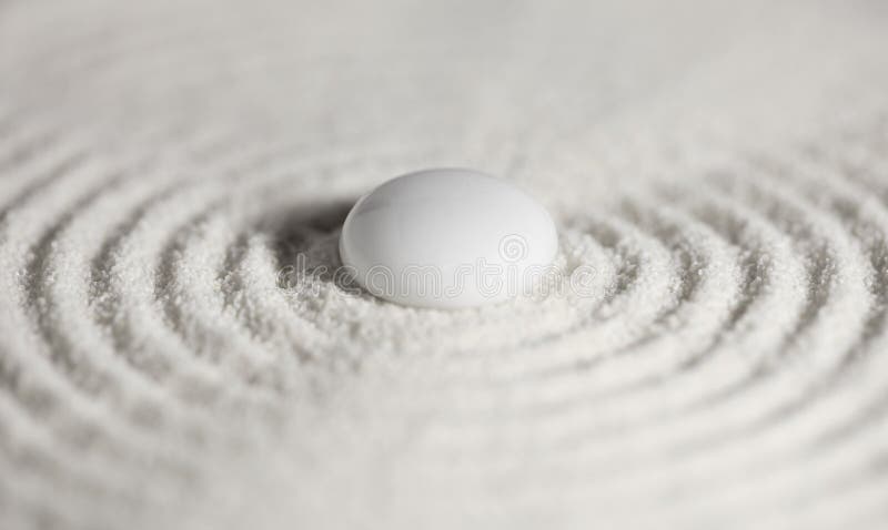 Japanese Zen Garden with Circles Stock Photo - Image of placid, circle ...