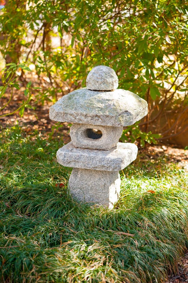 Japanese Rock Garden Sculpture Stock Image - Image of plant, culture ...