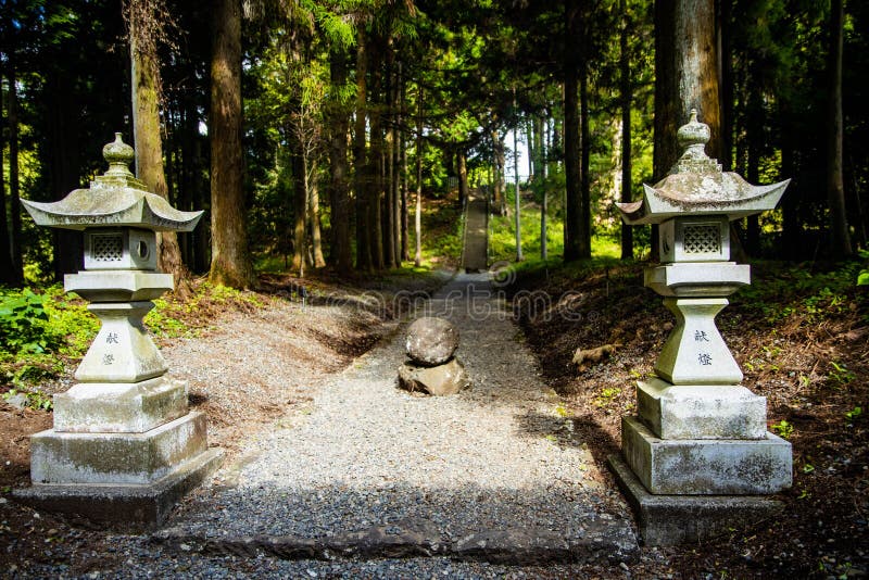 Japanese Stone Toro Lanterns at Shrine Entrance Stock Image - Image of ...