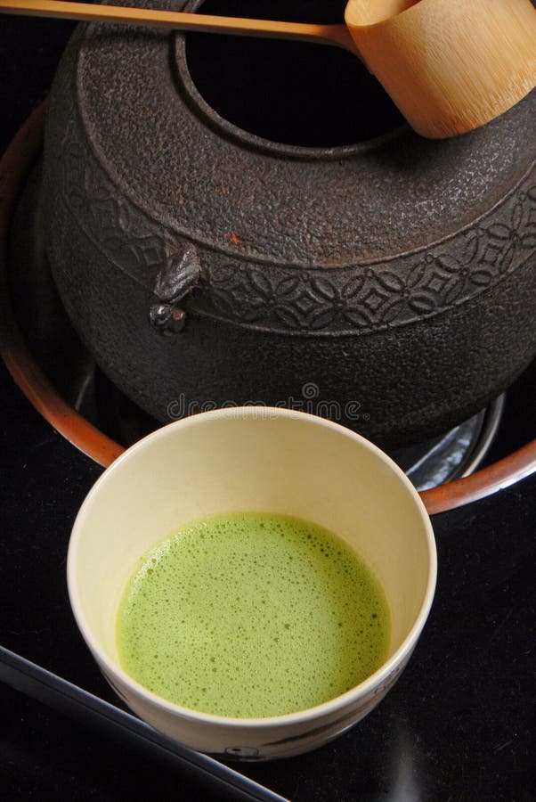 Japanese tea ceremony stock image. Image of ceremony - 25983859