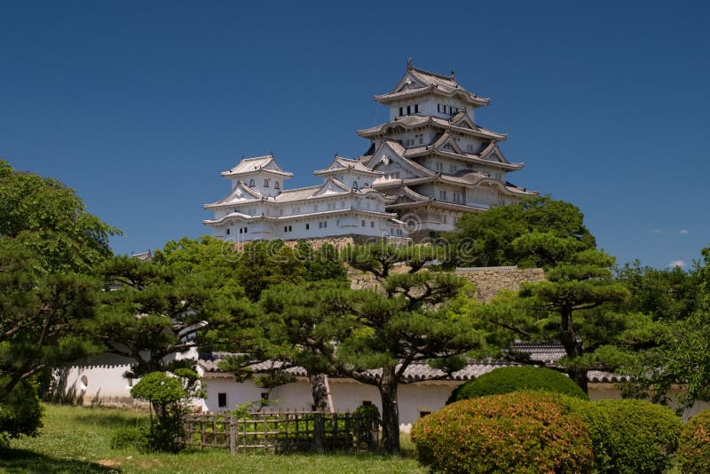 Japanese White Castle (Himeji) Stock Photo - Image of courtyard, castle ...