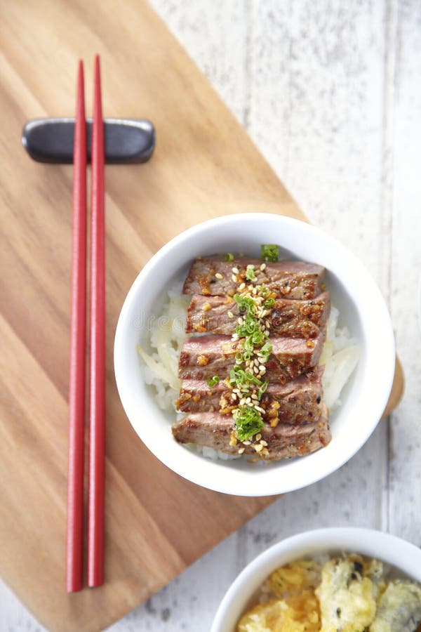 Japanese Yakiniku with Rice Stock Image - Image of asia, broccoli: 27193859