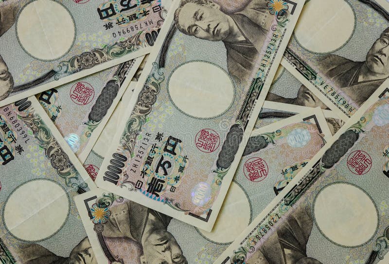 Japanese Yen notes stock image. Image of close, table - 70870337