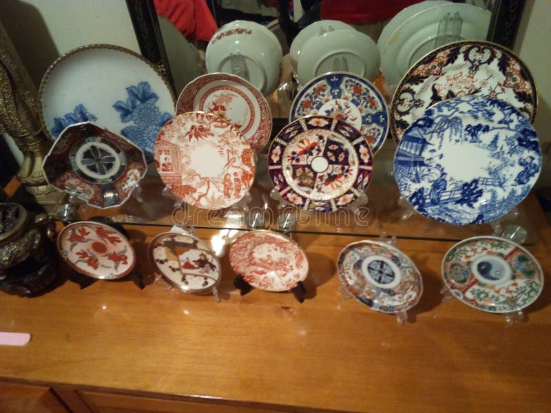 Japanische Antike Kleiner Amari Plate Collection Stockfoto - Bild von ...