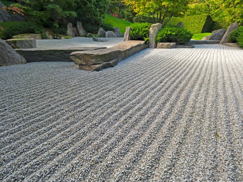 Jardín de roca japonés imagen de archivo. Imagen de arce - 60204177