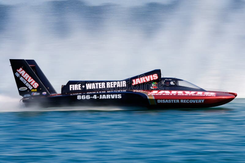 Fast Hydroplane editorial photography. Image of blue - 20275782