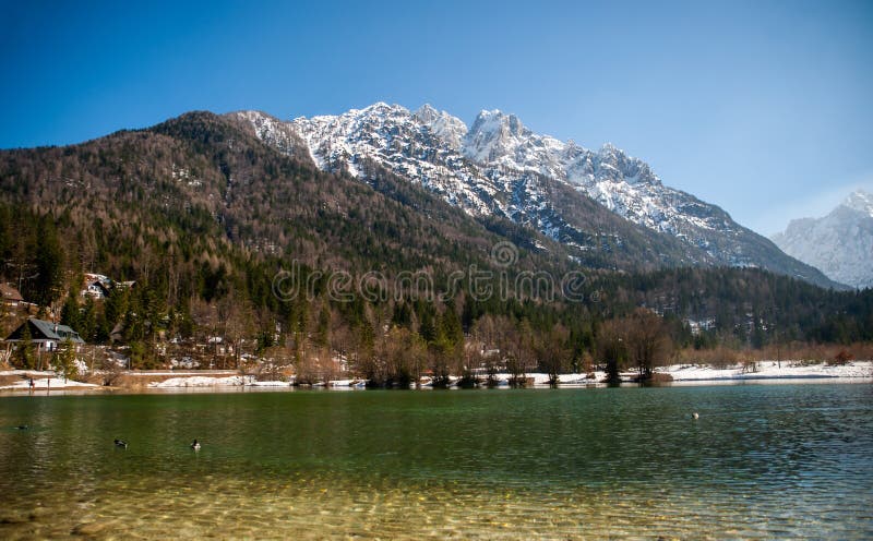 Jasna See, Kranjska Gora, Slowenien Stockfoto - Bild von himmel, region ...