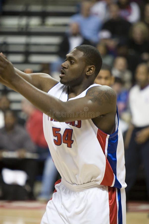 Jason Maxiell Dunks the Ball Editorial Stock Image - Image of sport ...