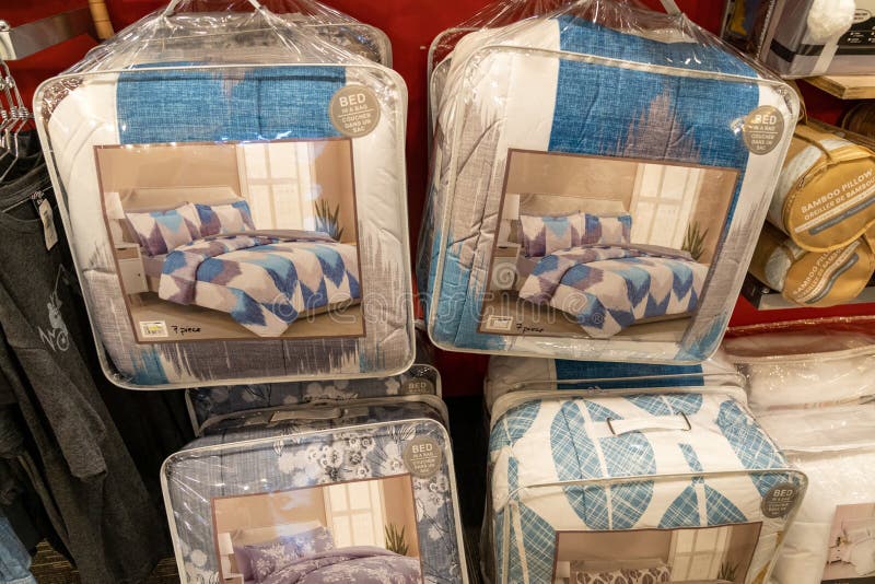 Bed in a Bag Linen Bedsheets Set on Display at a Gift Shop Editorial ...