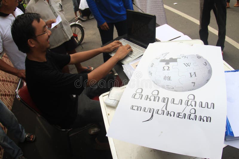 Java Script Software Translator Editorial Image - Image of indonesia ...