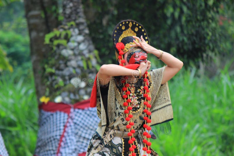 200 West Java Traditional Dance Stock Photos - Free & Royalty-Free ...