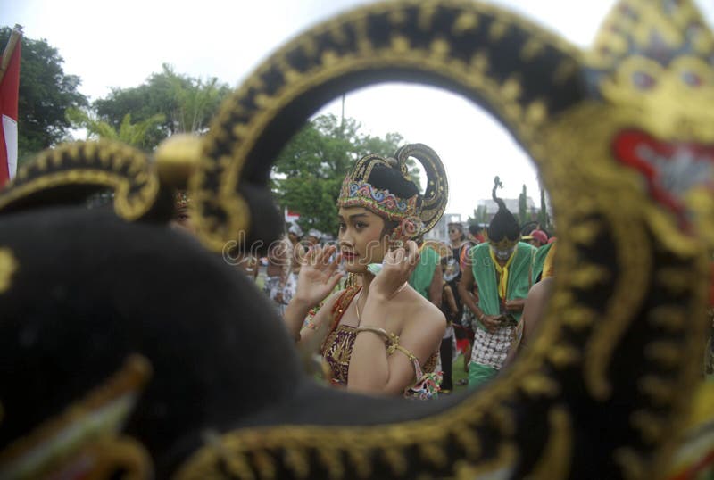 Javanese Costume stock photo. Image of pattern, wedding - 1121086