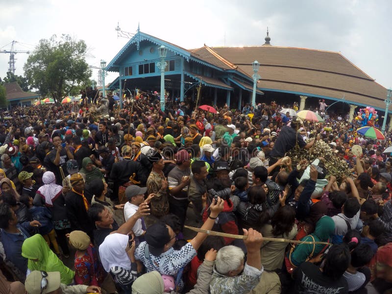 Javanese holiday editorial image. Image of thousands - 64277120