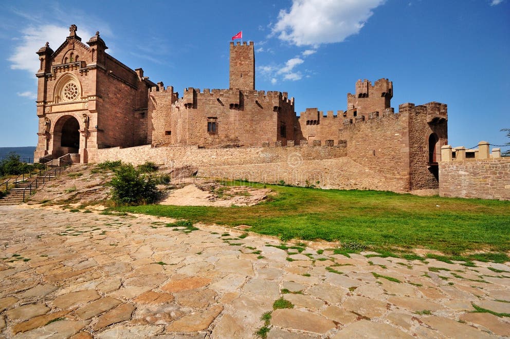 Javier Castle, Spain stock image. Image of blue, grass - 15790599