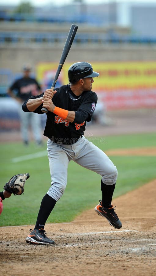 Javier Colina batting editorial image. Image of offense - 20495630