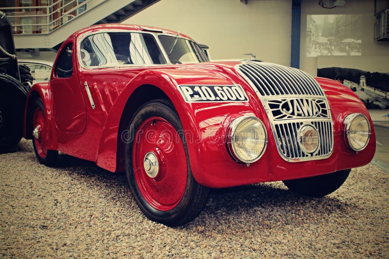 Jawa 750 editorial photography. Image of veteran, lights - 76843962