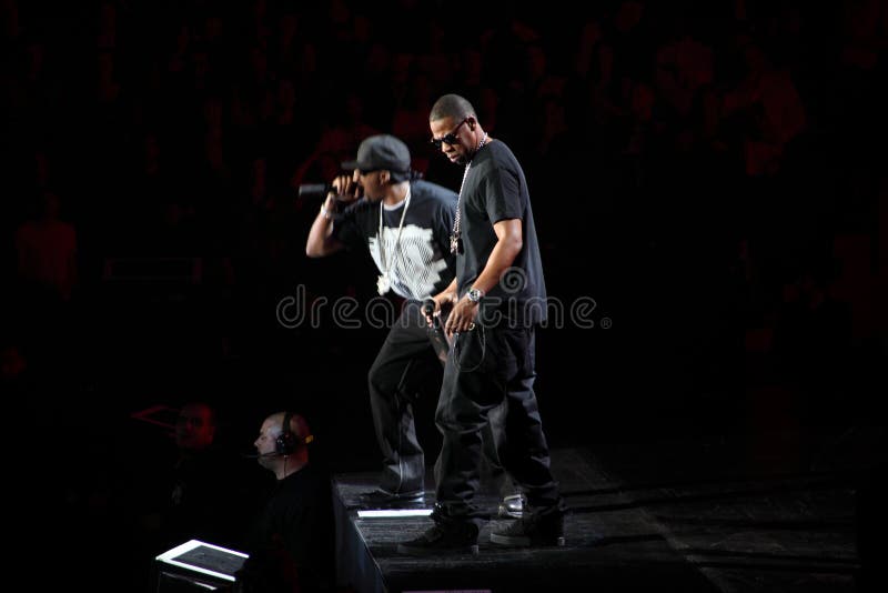 Jay-Z in Concert editorial image. Image of microphone - 14679720