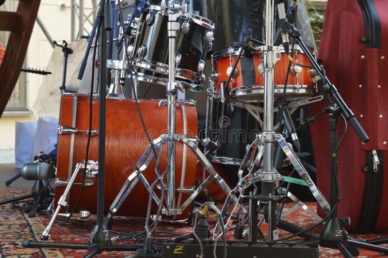 Jazz Drums foto de archivo. Imagen de color, etapa, instrumento - 113367430