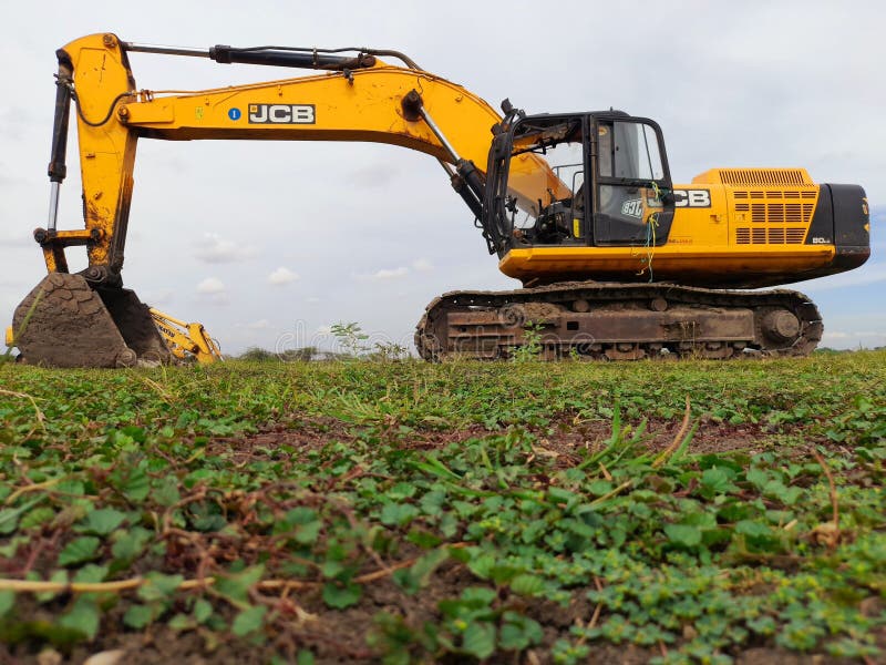 JCB EXCAVATOR Machine 380 Indian Editorial Stock Photo - Image of ...