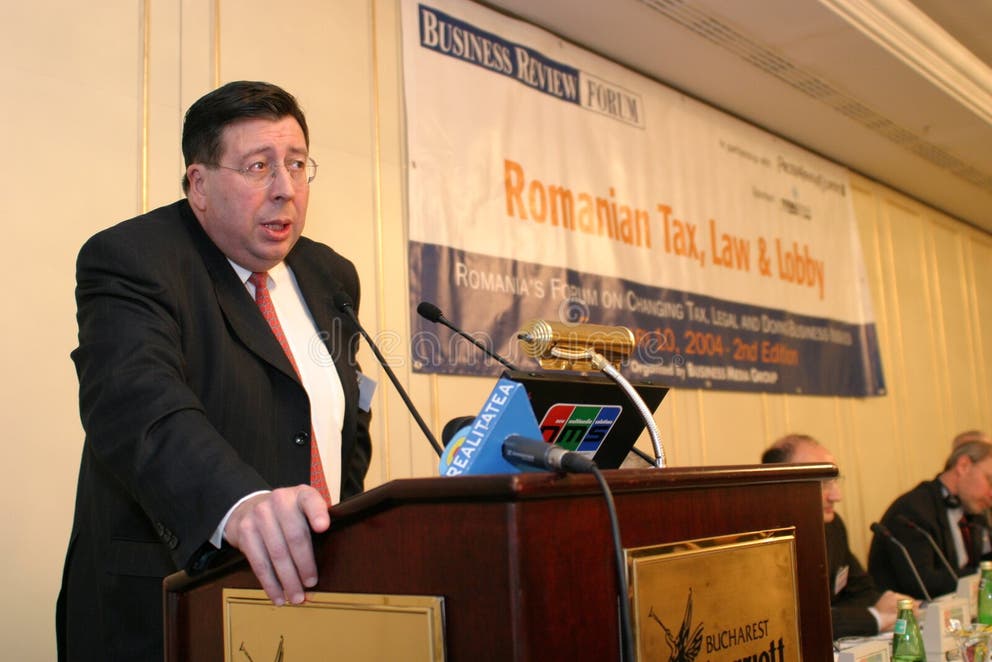 Jean-Pierre Vigroux editorial photo. Image of investors - 28632076