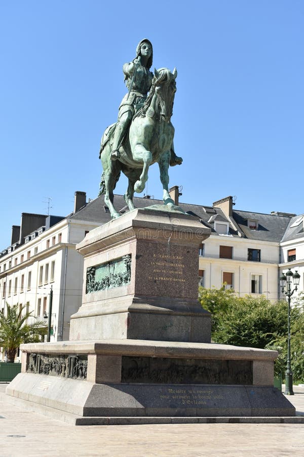 Statue Von Jeanne D'Arc Im Jahre 1874, Die Arbeit Des Bildhauers ...