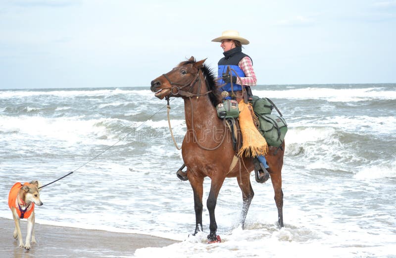 Jeannette y Apache fotografía editorial. Imagen de caridad - 22392047