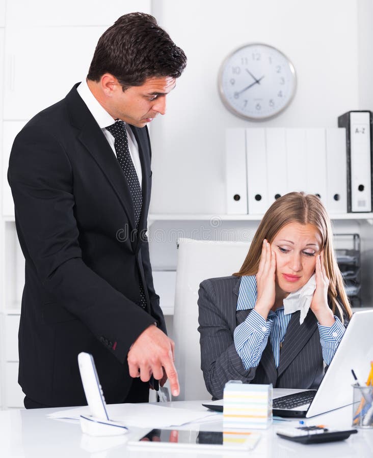 7,944 Subordinado Fotos - Libres de Derechos y Gratuitas de Dreamstime