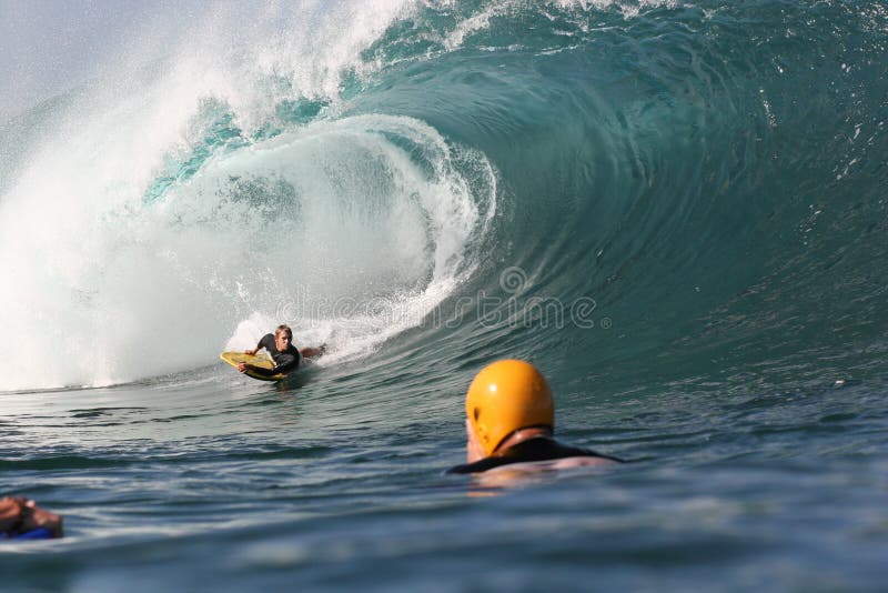Jeff Hubbard at Pipeline editorial photo. Image of barrel - 8170456