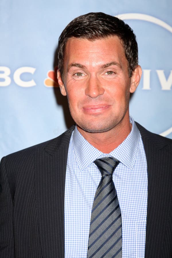 Jeff Lewis editorial image. Image of august, langham - 37371735