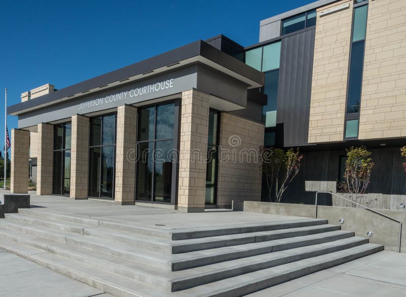 Jefferson County Courthouse in Madras Oregon Editorial Photography ...