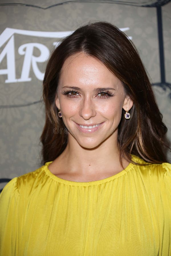 Jennifer Colin's Instagram, Twitter & Facebook on IDCrawl