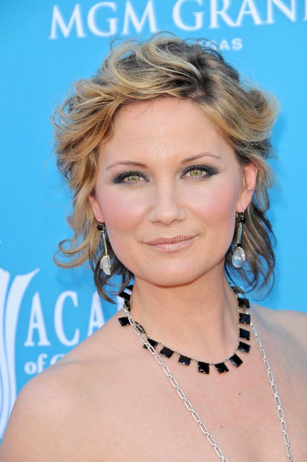 Jennifer Nettles editorial stock image. Image of nettles - 26356559